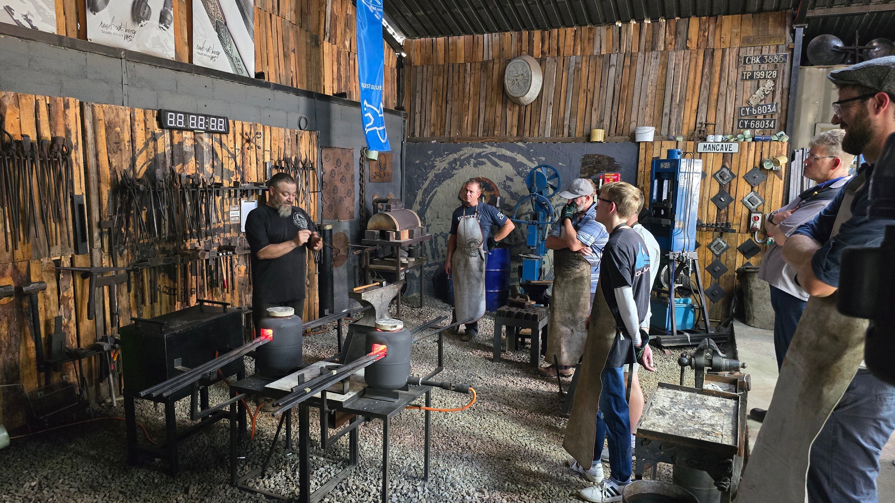 Learn Bladesmithing in Lanseria, South Africa, from American Bladesmit ...