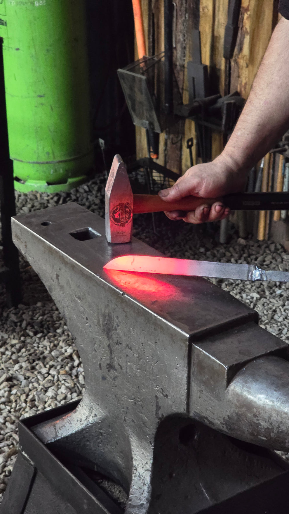 The Basics – Forging a Blade (FREE Online Course) – Black Dragon Forge