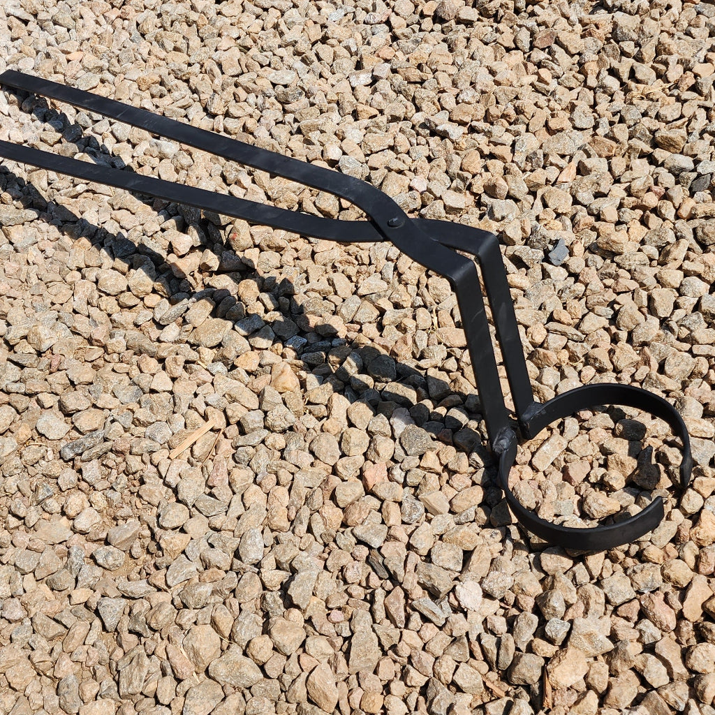 Lift & Pour Crucible Tongs (for A6 crucible) – Black Dragon Forge